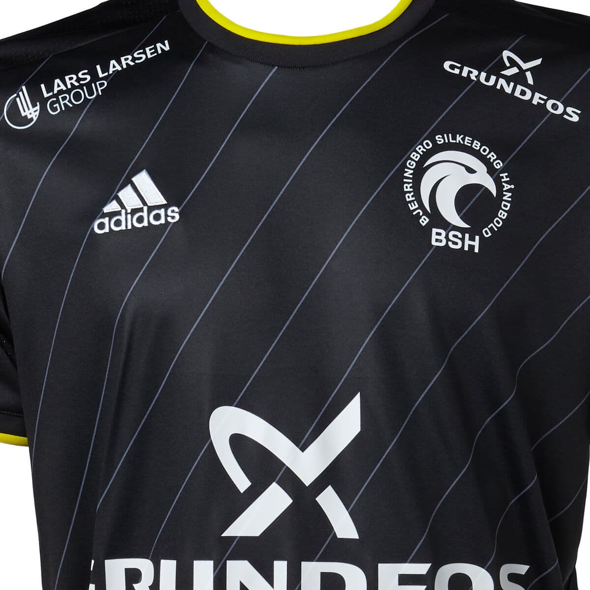 Køb BSH Hjemmebanetrøje 23/24